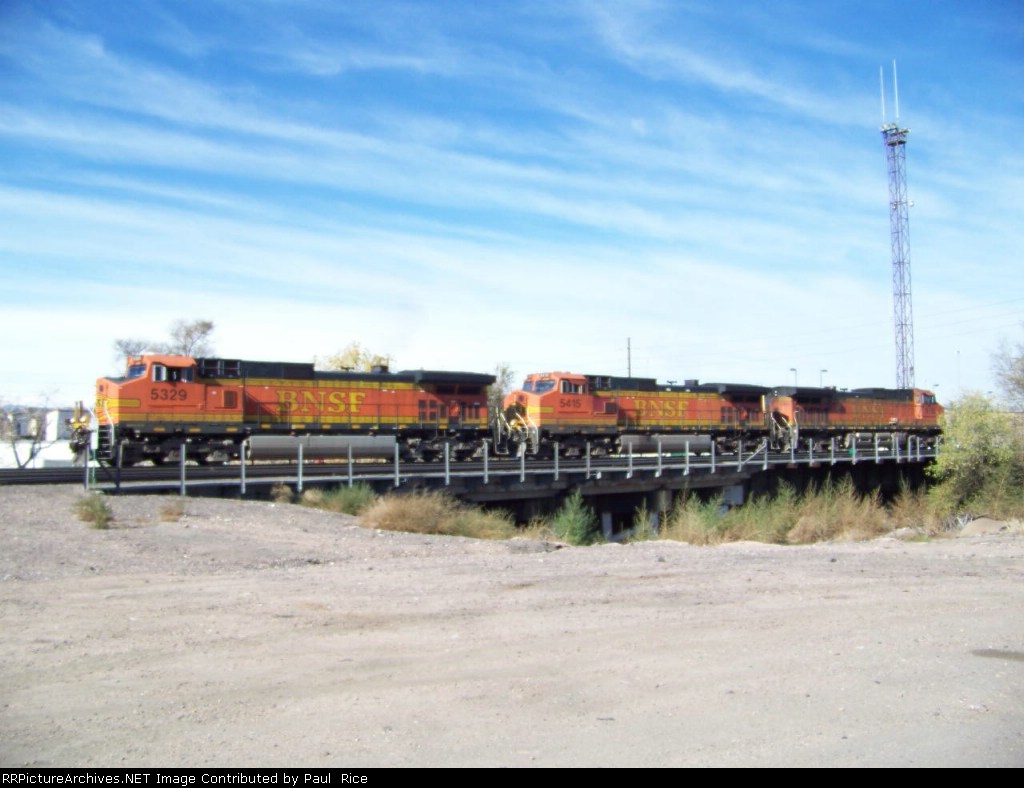 BNSF 5329